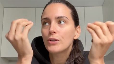 Млада жена изригна срещу скъпотията в днешно време Как се очаква да живея така Новини бг