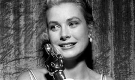 Grace Kelly Exhibition A Lesson In Transcendent Style Uk