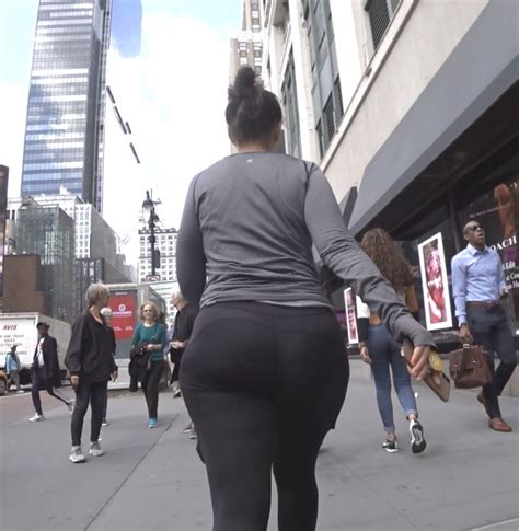 Jewish Russian Pawg Booty In Yoga Pants Walking Thru Nyc Phatassvision