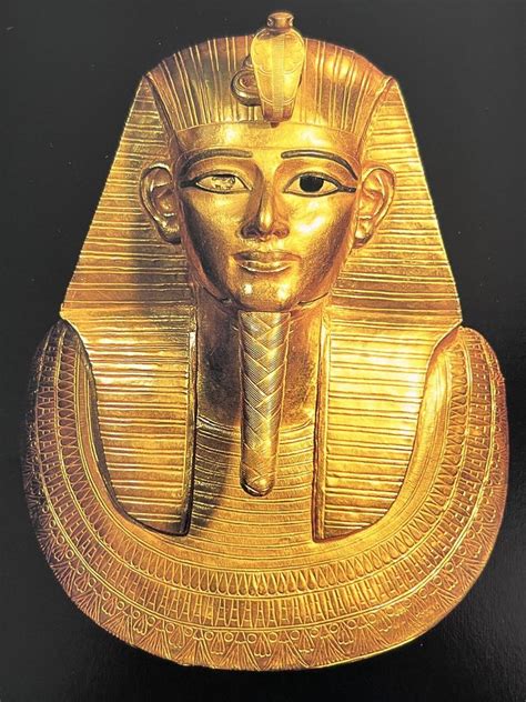 なんと紀元前1000年、プステンセス1世 黄金のマスク エジプトカイロ美術館葉書 By メルカリ