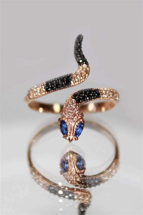 Золотое кольцо змея - 72 фото