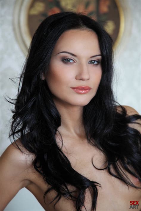 Sinia A In Nest By Sex Art Erotic Beauties
