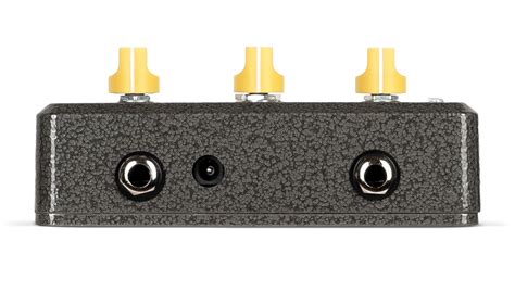The Mocker Effect Pedal Buy It At Aclams Store Aclam Guitars
