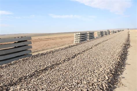 Тавантолгой Зүүнбаян чиглэлийн төмөр замын суурь бүтцийн ажил 93 хувьтай байна