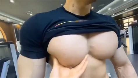 Men God With Huge Pecs