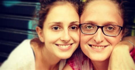 Namorada De Carol Duarte Faz Homenagem à Atriz Força Doçura E Coragem