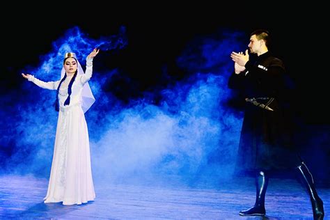 ვარციხისა და როხის მაჟორიტარი დეპუტატი 21 ოქტომბერ არის გადამწყვეტი დღე ვაგრძელებთ შენებას და