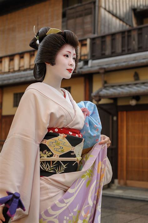 Oiran Kỹ Nữ Cao Cấp Nhật Bản Nhan Sắc Lộng Lẫy Thu Nhập Khủng Và
