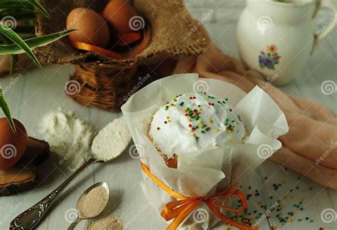 Красочные натюрморты с печеньями Стоковое Изображение изображение насчитывающей бобра лук