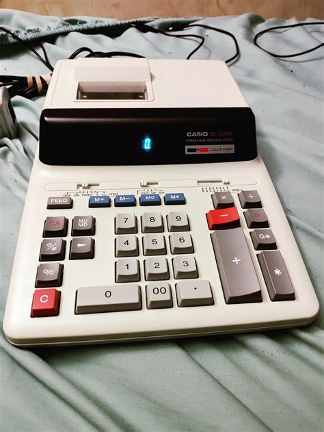 Non Programmable Non Graphing Calculator But Has Big Screen Thats Shows Multiple Lines Like Ti