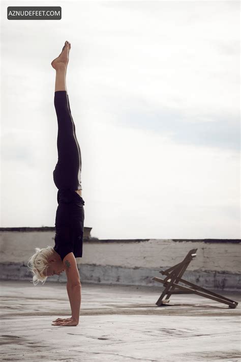 Sibyl Buck Feet Aznudefeet