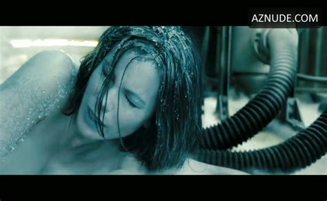 Kate Beckinsale Sexy Scene In Underworld Awakening Aznude