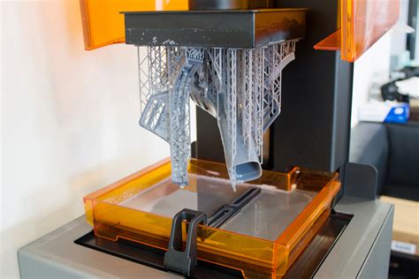 ยืมมือ ‘3d Printing เครื่องพิมพ์ 3 มิติ เทคโนโลยีการพิมพ์แห่งอนาคต ดันธุรกิจ