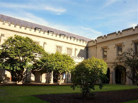 墨尔本大学附近治安情况如何