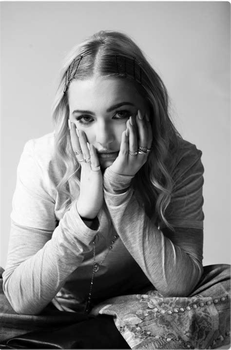 Ava Marie Telek
