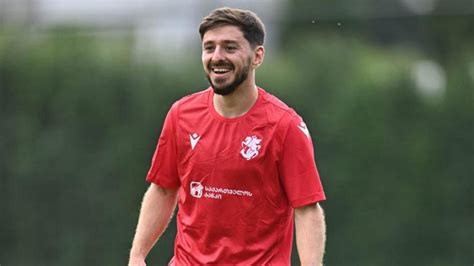 „ეს პირველ რიგში არის ძალიან დასაფასებელი ფაქტი“ ოთარ კიტეიშვილი ნაკრების 30 მილიონით