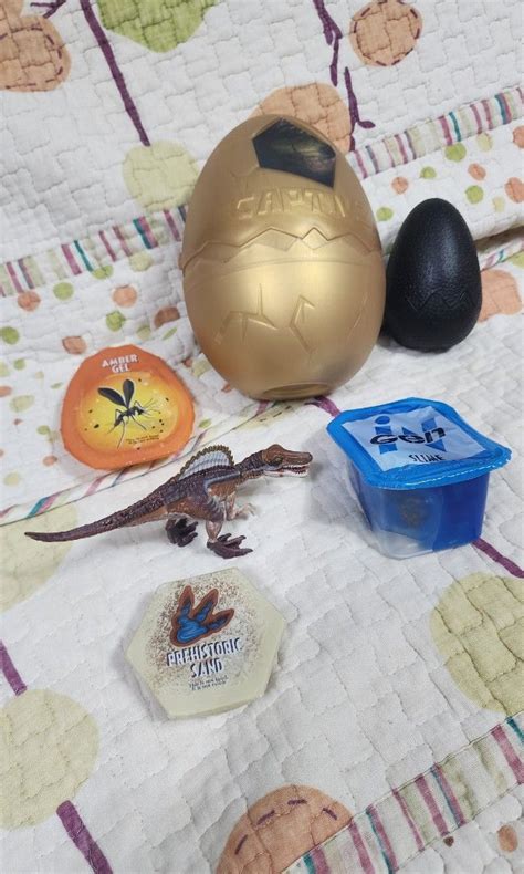 Captivz Mega Egg Spinosaurus Jurassic World 30th Anniversary