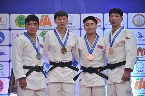 Жүдо бөхийн Монгол Улсын насанд хүрэгчдийн улсын аварга шалгаруулах тэмцээн ийг Орхон аймагт