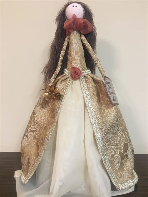 Кукла - Социален магазин "Подкрепи ме!"