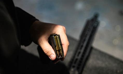 Divided Federal Court Upholds Illinois Ban On ‘assault Weapons The