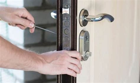 How To Remove Door Lock Cylinder Without Key In Steps