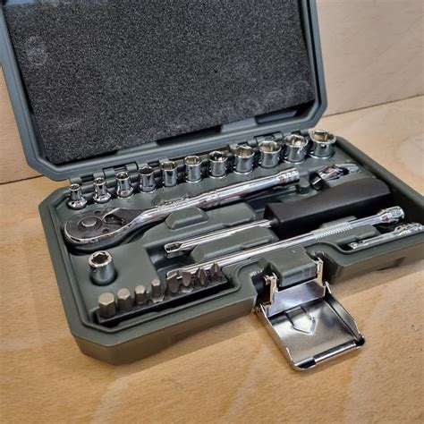 Halfords Halfords 25 Piece 14 Socket Set Buy With Confidence Halfords Halfords 25 Piece 14 Socket Set Buy With Confidence