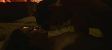 Hannah Gross Nue Dans Mindhunter