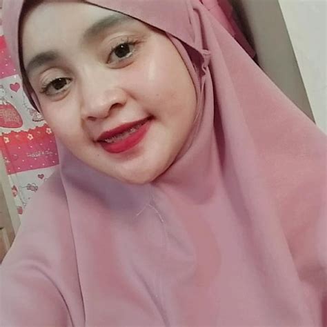 Cristyn Cristyn Cristyn Cristyn • Instagram Photos And Videos