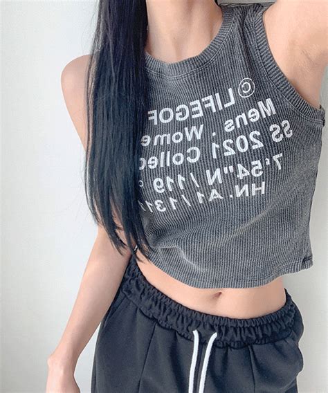 [부유방커버]멘즈 피그먼트 나시 라운드 망고 크롭나시 레터링 유니크힙 파스텔톤 꾸안꾸 에이블리