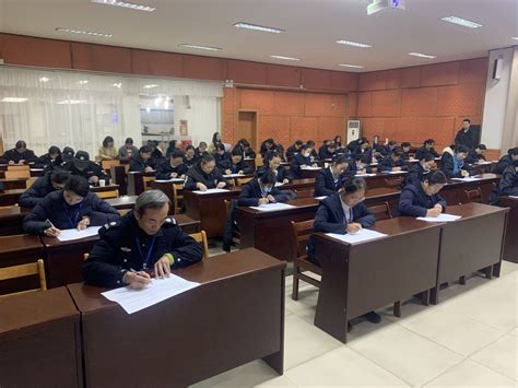 学生住宿服务中心优质服务月系列活动之 —人脸识别门禁知识技能考试 中国地质大学后勤保障部