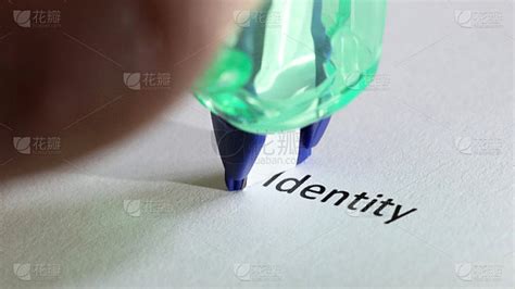 用修正带删除输入的字