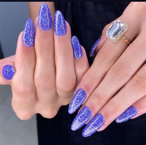 مدل طراحی ناخن دخترانه و زنانه مد این فصل ۲۰۲۴ شیک و جذاب مدل کوتاه و