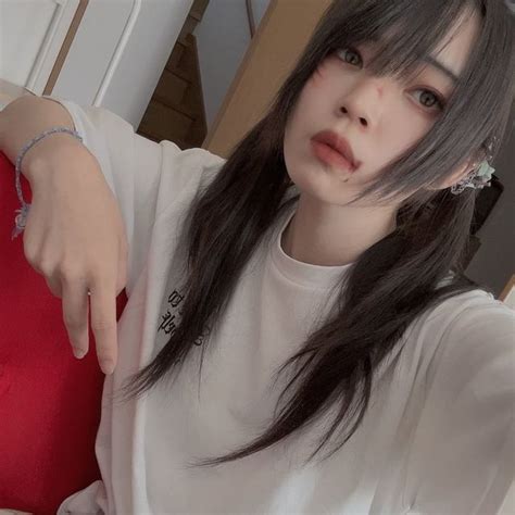 炎上した途端に関係ないことを言って誹謗中傷する人がわからない。。 自分がされる側になったら傷つくのに相手を傷つけるのはいいみたいな。