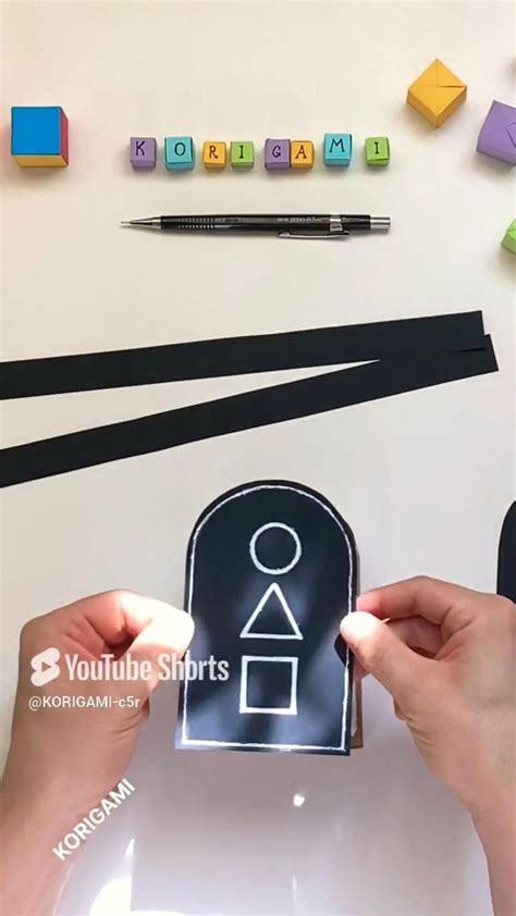 How To Make A Flying Stone Squid Game The Squid Game Paper In Paper Craft Videos Diy