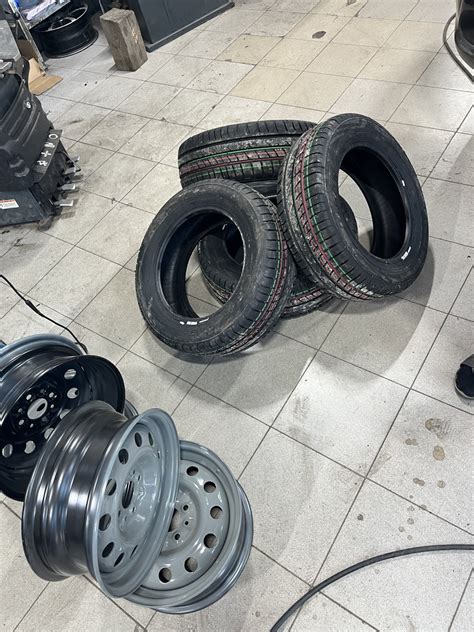 Новые штампы R14 и резина Viatti — Lada Калина 2 универсал, 1,6 л, 2018 ...