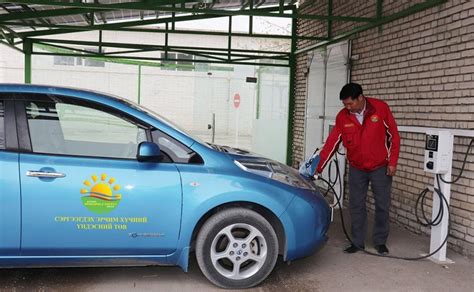 Нийслэлд цахилгаан автомашин цэнэглэх 23 цэг ажиллаж байна