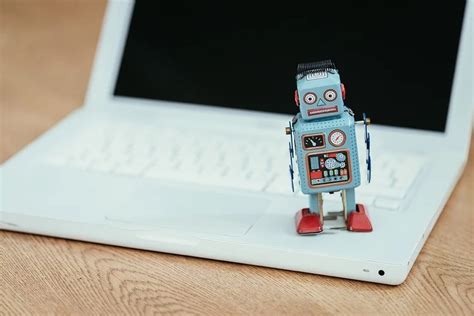 5 Examples Of Ecommerce Chatbots That Will Increase Sales And Revenue