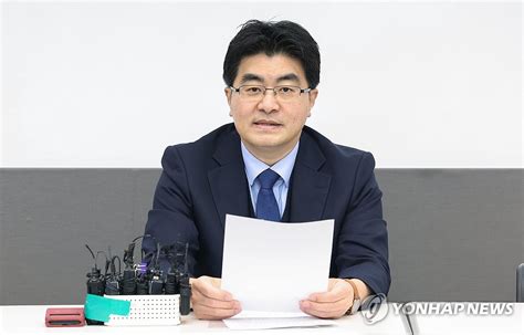 발언하는 방재승 서울의대 교수협 비대위원장 연합뉴스