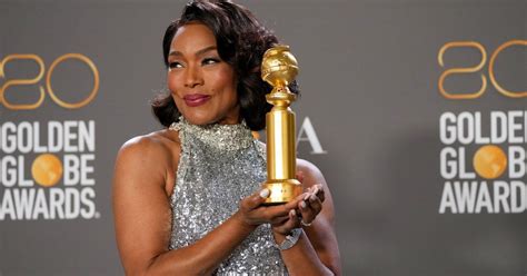 Golden Globes 2023 Angela Bassett Honours Chadwick Boseman