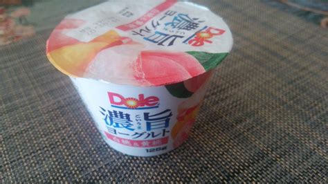協同乳業『dole濃旨ヨーグルト白桃＆黄桃』は2種類の桃の味が楽しめる！ ヨーグルトな生活