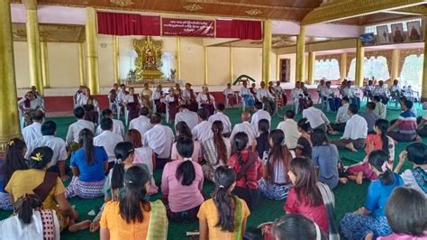 ကန့်ဘလူမြို့၌ နှစ်သစ်ကူးအလှူအဖြစ် မြို့ပေါ်ရပ်ကွက်များမှ အသက် ၈၅ နှစ်နှင့်အထက် ဘိုးဘွားများအား