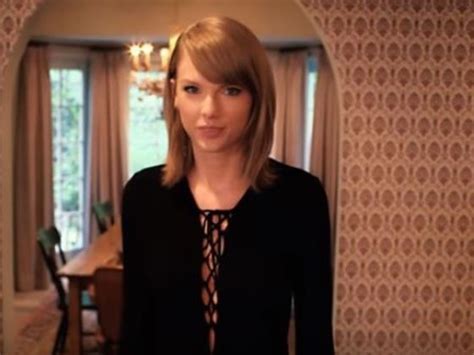 20 Of Our Favorite Questions From The Latest Vogue 73 Questions With