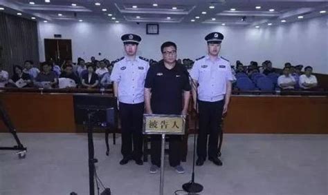 德州“跳楼副市长”受审 其母曾嘱咐别贪别搞女人凤凰网
