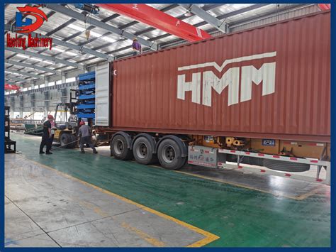 Mobile Hydraulic Boarding Bridge Incline Fixed Forklift Climbing Bridge