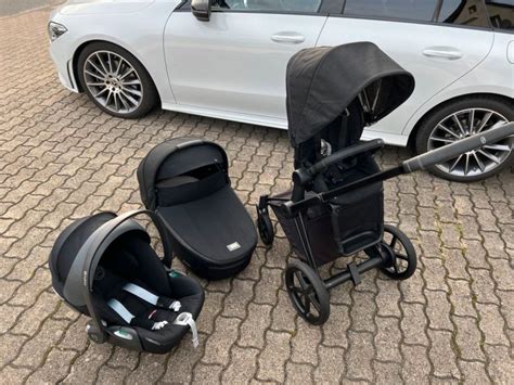 Cybex Platinum e-Priam 4