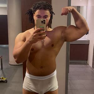 Buff Weeb On Tiktok Page LPSG