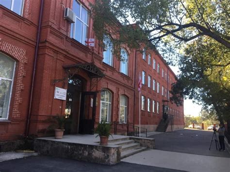 მოსწავლეების კორონავირუსით ინფიცირების გამო ფოთის ორი სკოლა სწავლების დისტანციურ რეჟიმზე