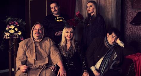 To ΣΕΞ αρχίζει στα στο θέατρο Άρατος Cityportal gr