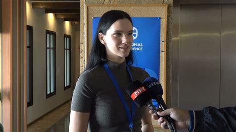 Меѓународна младинска конференција иселувањето на младите од Македонија најголемо Youtube