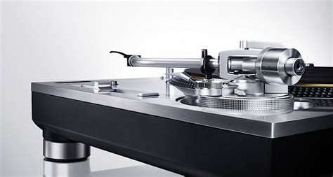 Exclusive Technics Brings Sync Button To Turntables Digital DJ Tips